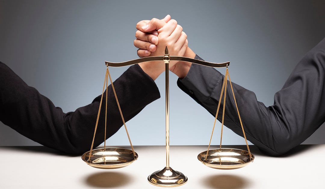 Antinomia de Derechos Fundamentales