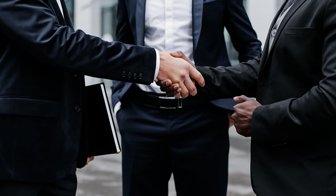 ¿Qué es el procedimiento administrativo trilateral?