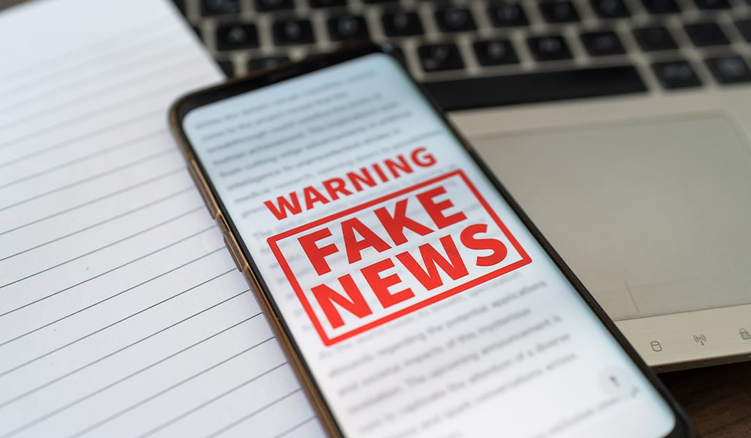 ¿Qué son las noticias falsas o fake news y cómo detectarlas?